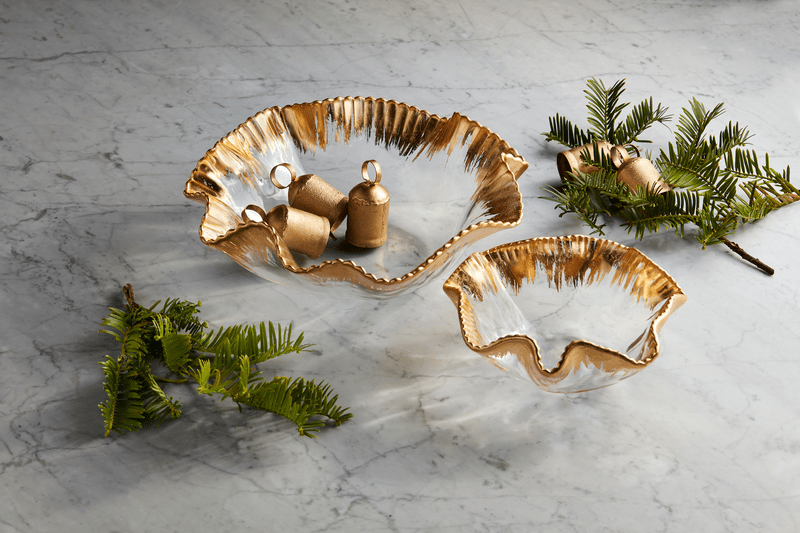 Gold edge ruffle bowl set — Treasured Accents